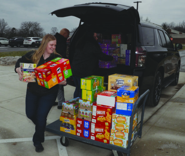 Lordstown Elementary School benefits from Foxconn food donation | News ...